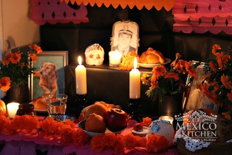 Mexican Bread of the Dead Recipe (Pan de Muerto)