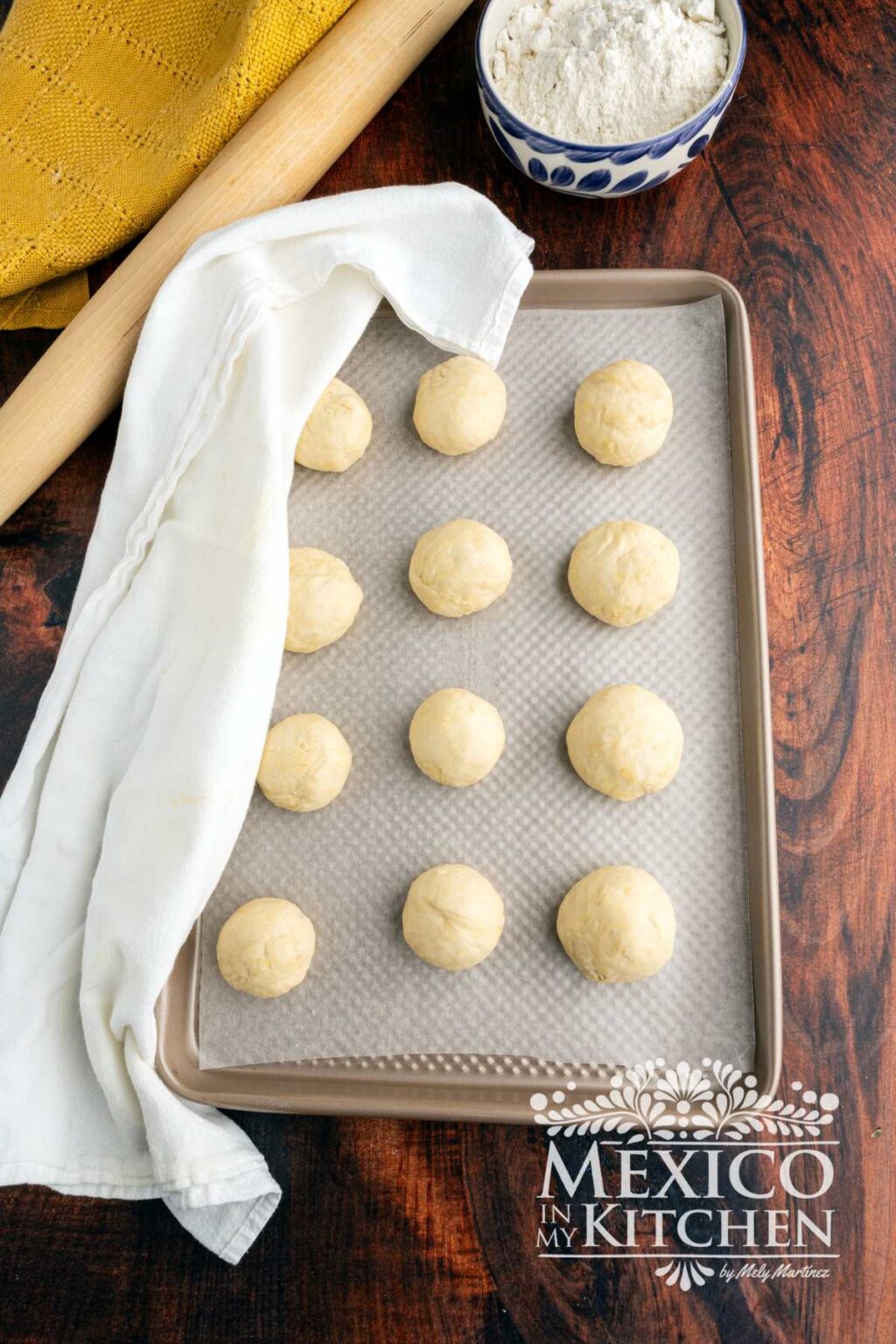 How to Make Mexican Buñuelos Recipe (Quick and easy)